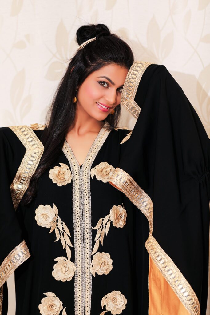 Wedding Abaya with Golden Flowers - Heracloset Online